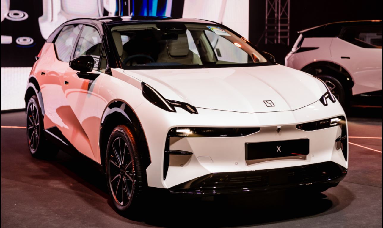 ส่งมอบ Zeekr X RHD คันแรกในโลกอย่างยิ่งใหญ่ในไทย - CarNewsChina Thailand